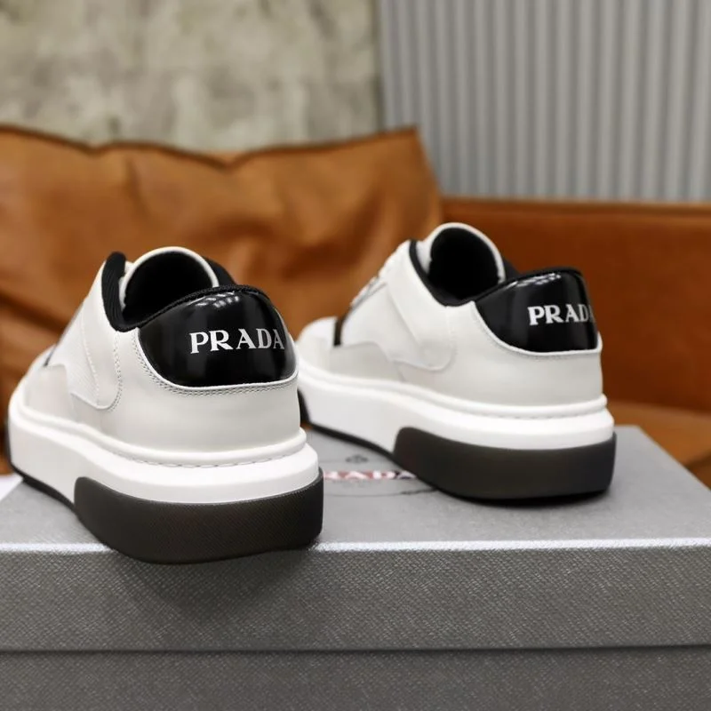 High fidelity Prada Low Shoes