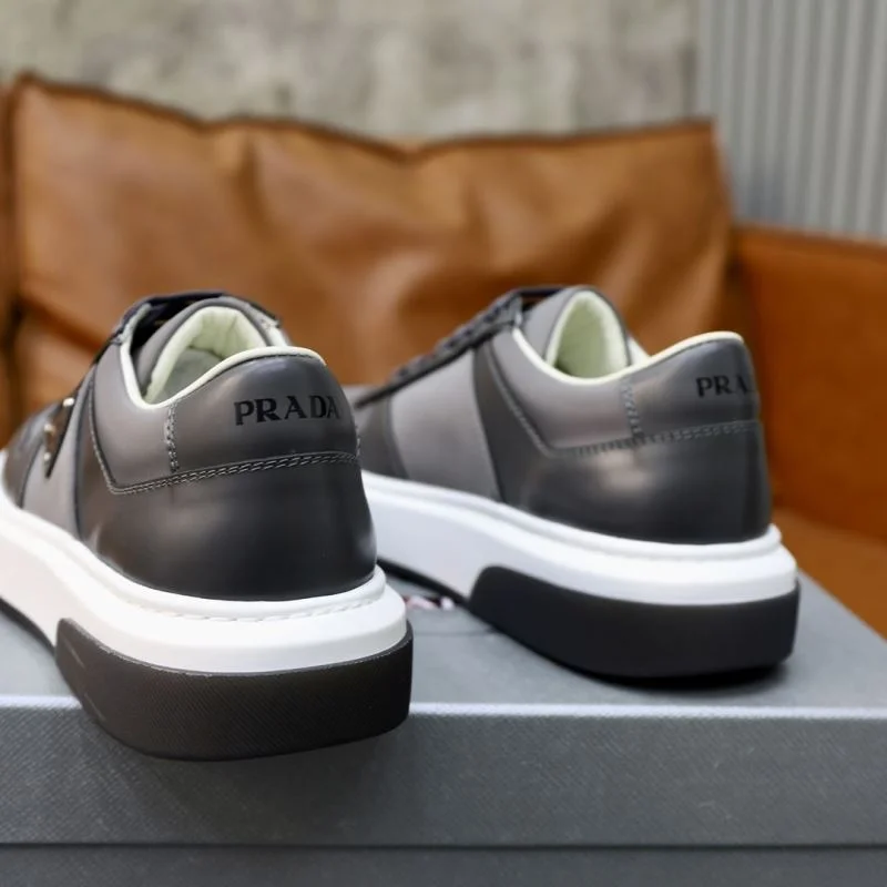 1:1 copy Prada Low Shoes