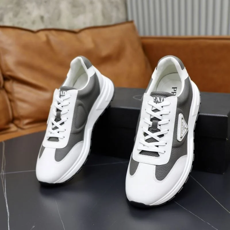 Top match Prada Low Shoes
