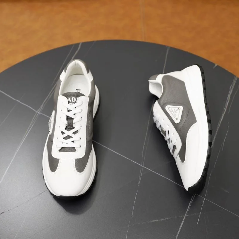 Top match Prada Low Shoes