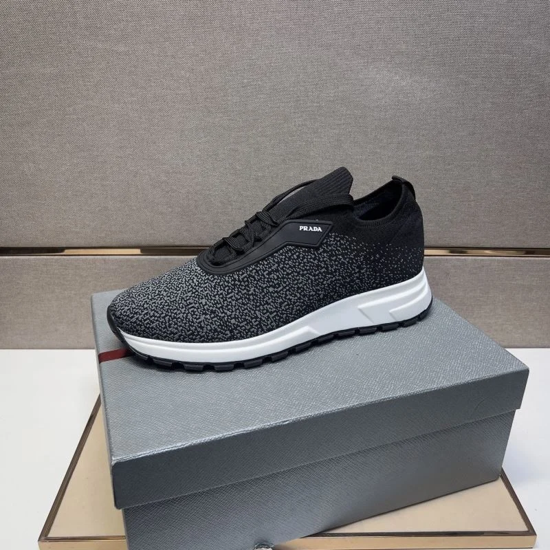 Exact replica Prada Low Shoes