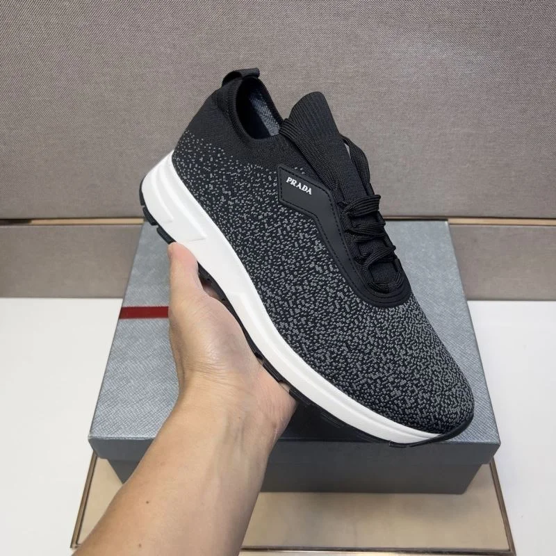 Exact replica Prada Low Shoes
