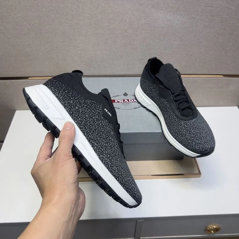 Exact replica Prada Low Shoes