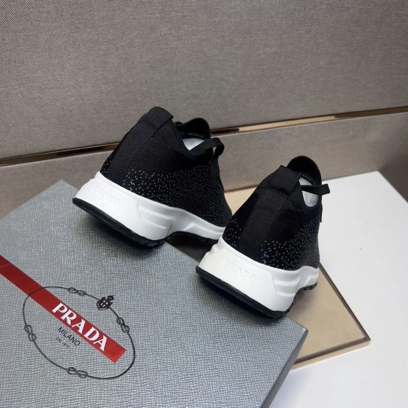 Exact replica Prada Low Shoes