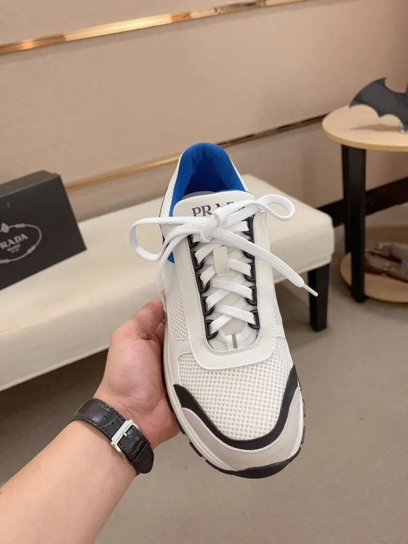 Top match Prada Low Shoes