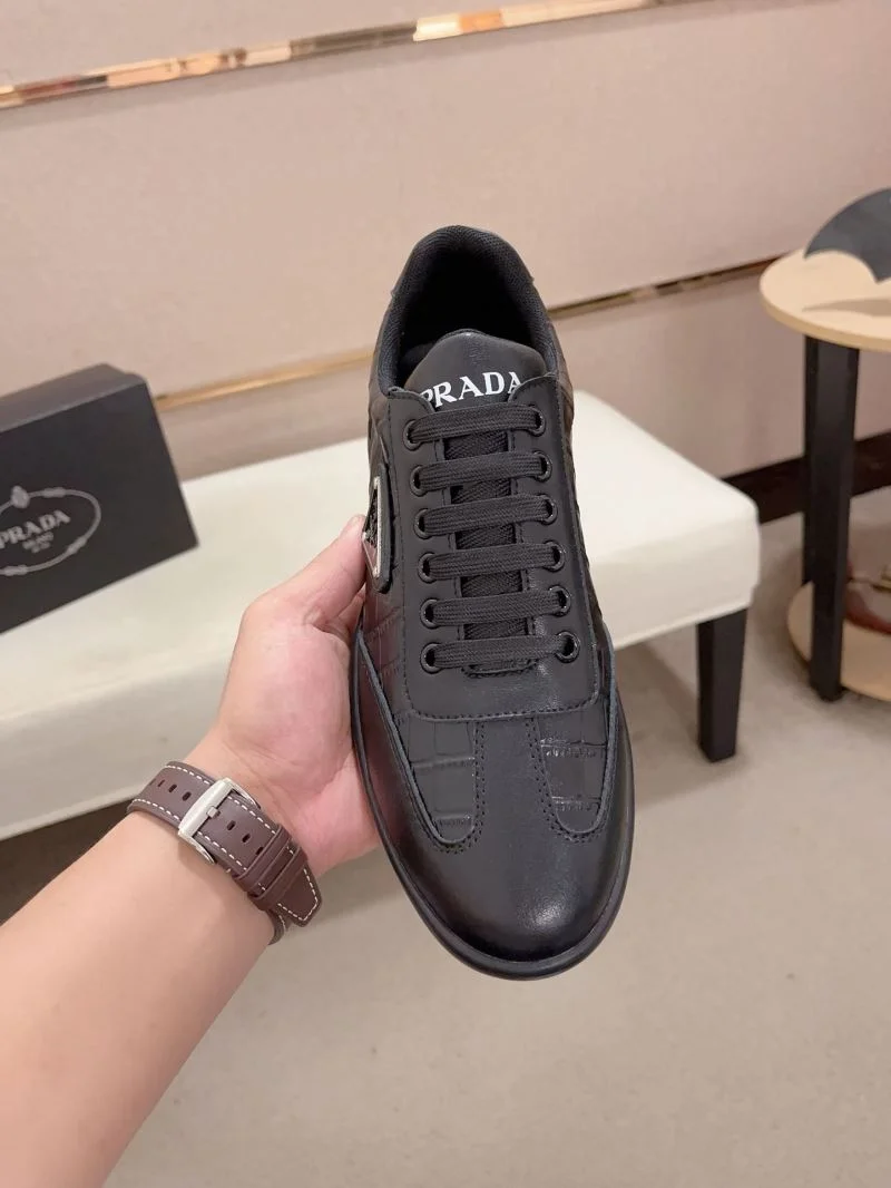 High accuracy Prada Low Shoes