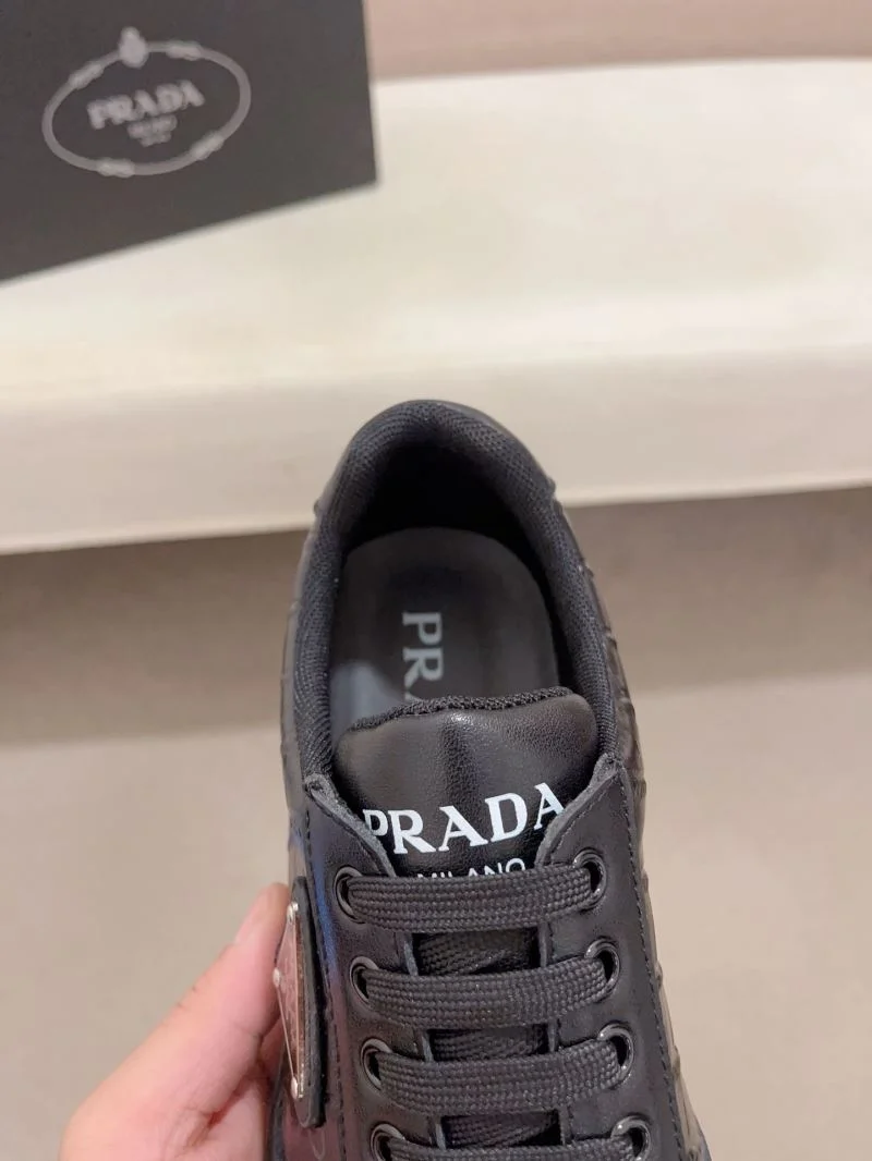 High accuracy Prada Low Shoes