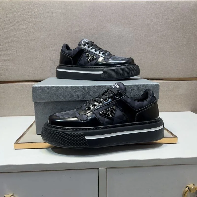 Exact replica Prada Low Shoes