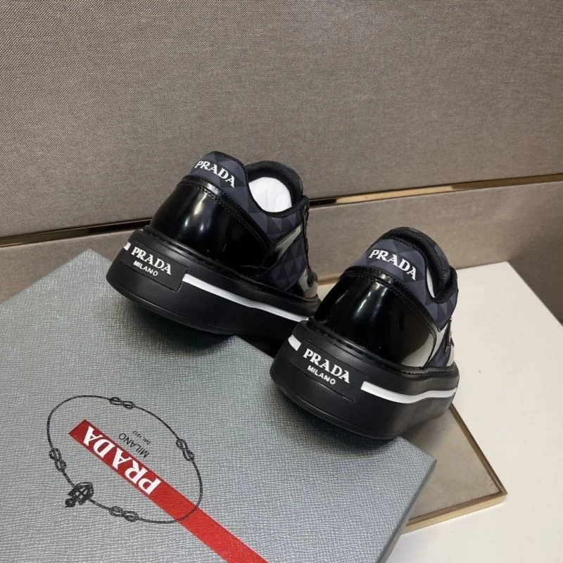 Exact replica Prada Low Shoes