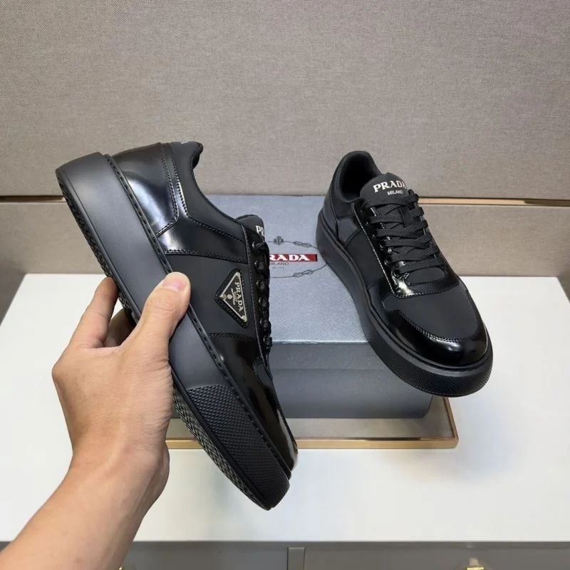 High fidelity Prada Low Shoes