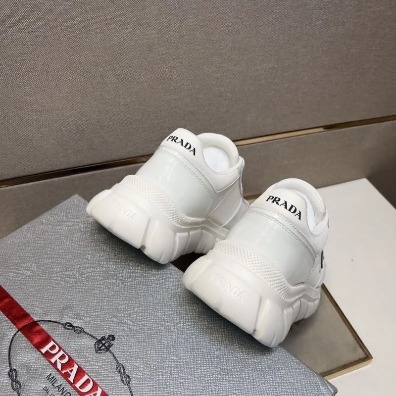 Top match Prada Low Shoes