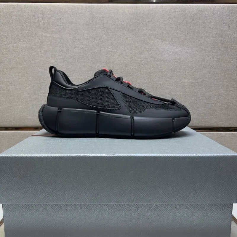 Top match Prada Low Shoes