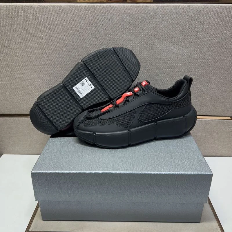 Top match Prada Low Shoes