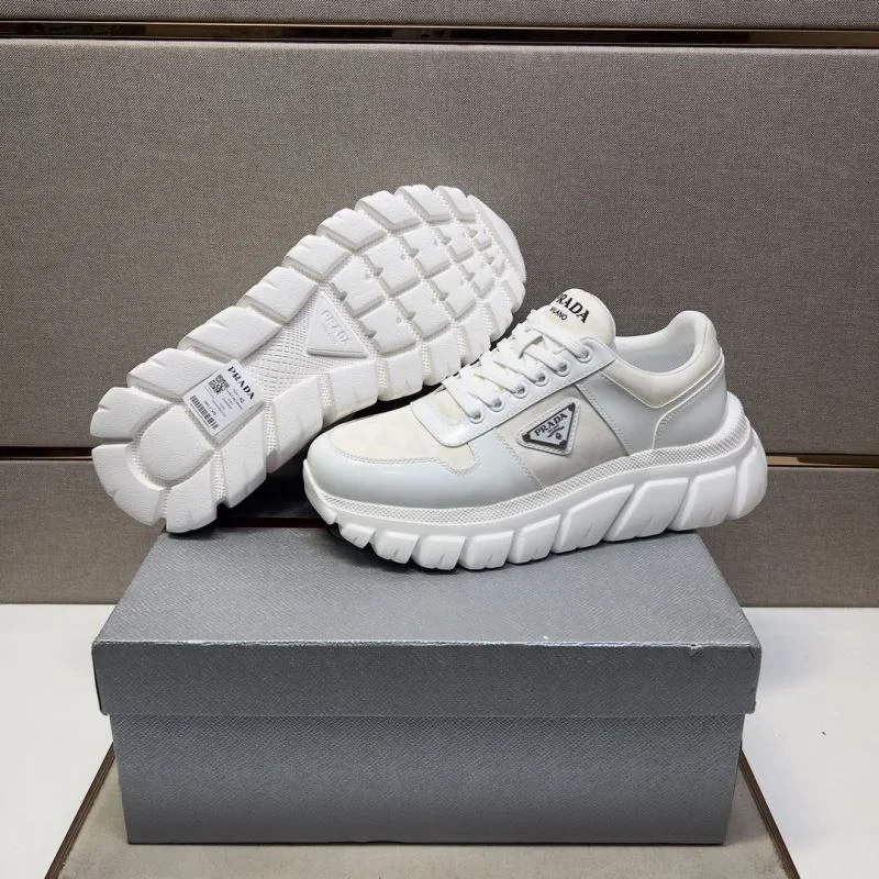 High accuracy Prada Low Shoes
