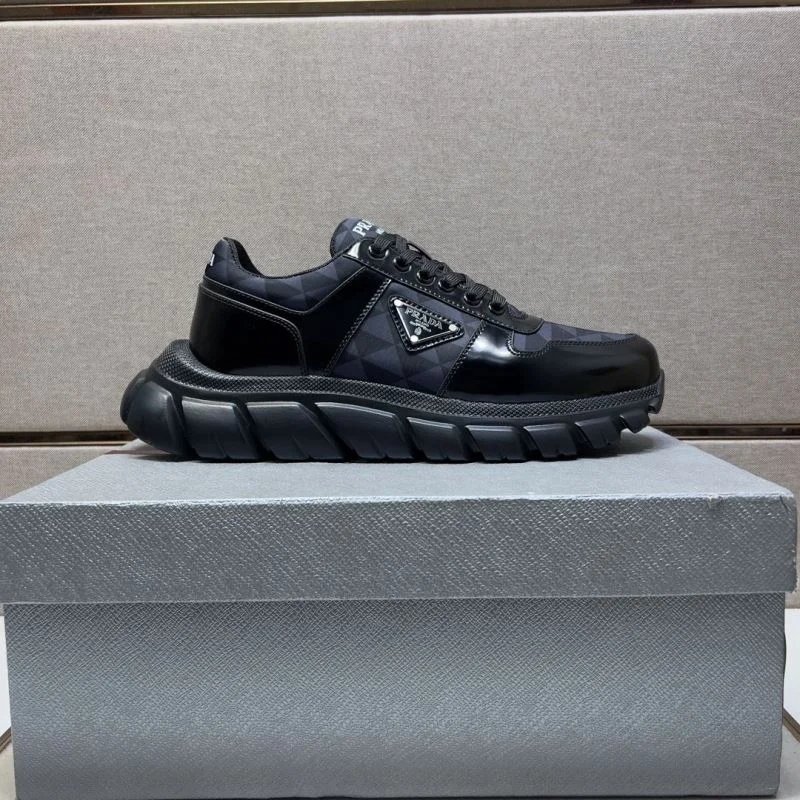 Mirror quality Prada Low Shoes