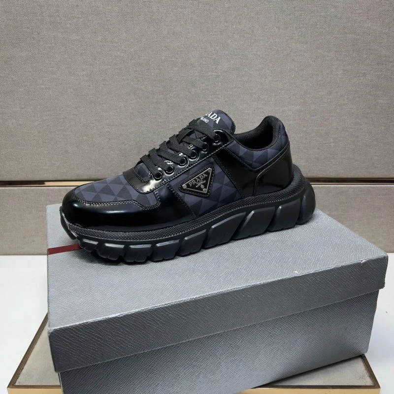 Mirror quality Prada Low Shoes