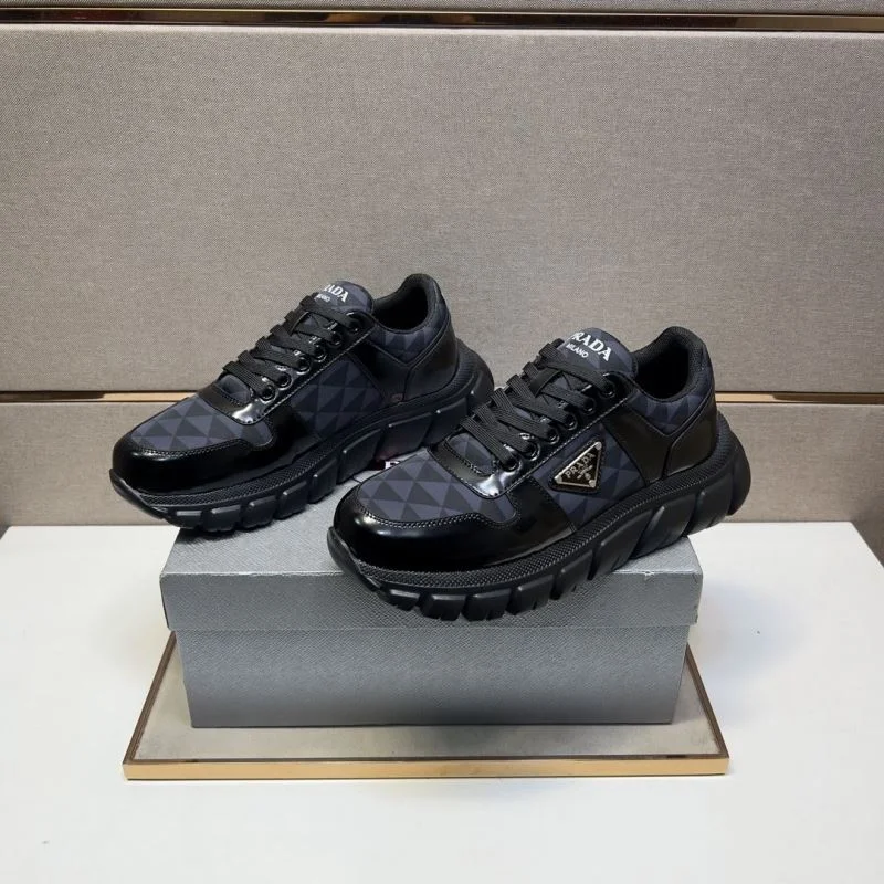 Mirror quality Prada Low Shoes