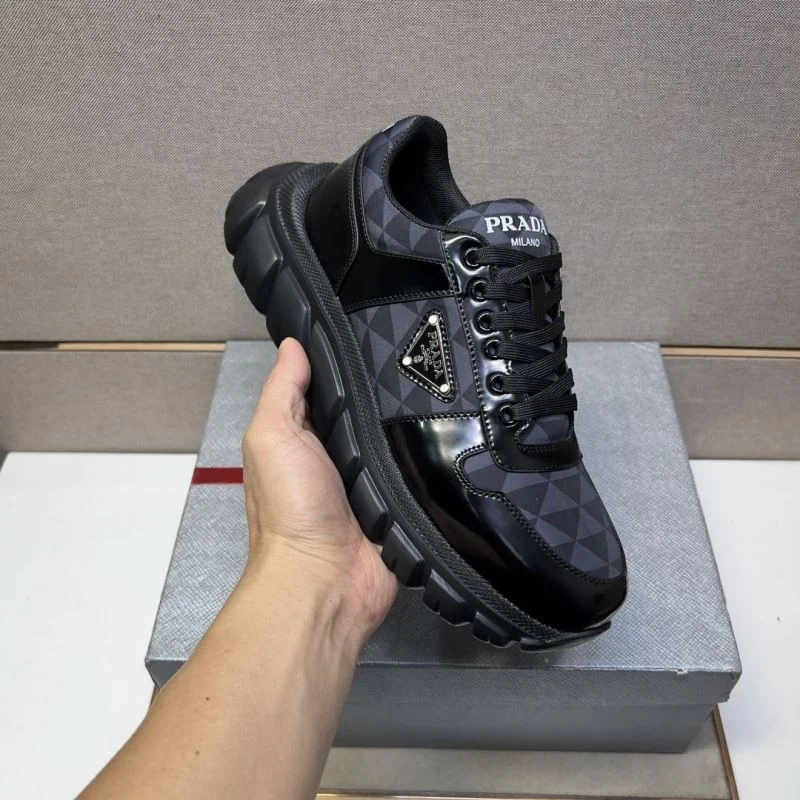 Mirror quality Prada Low Shoes