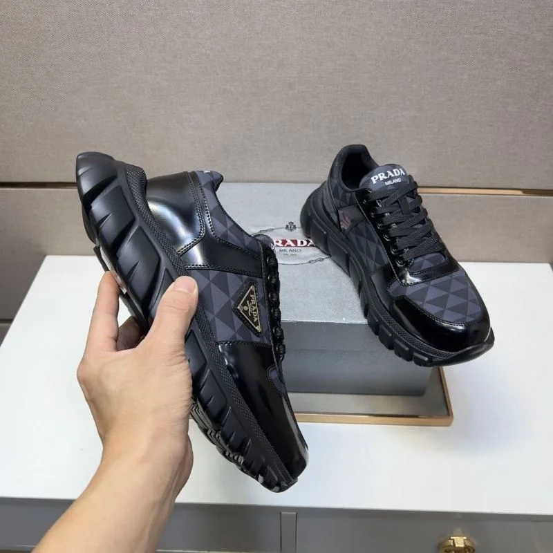 Mirror quality Prada Low Shoes