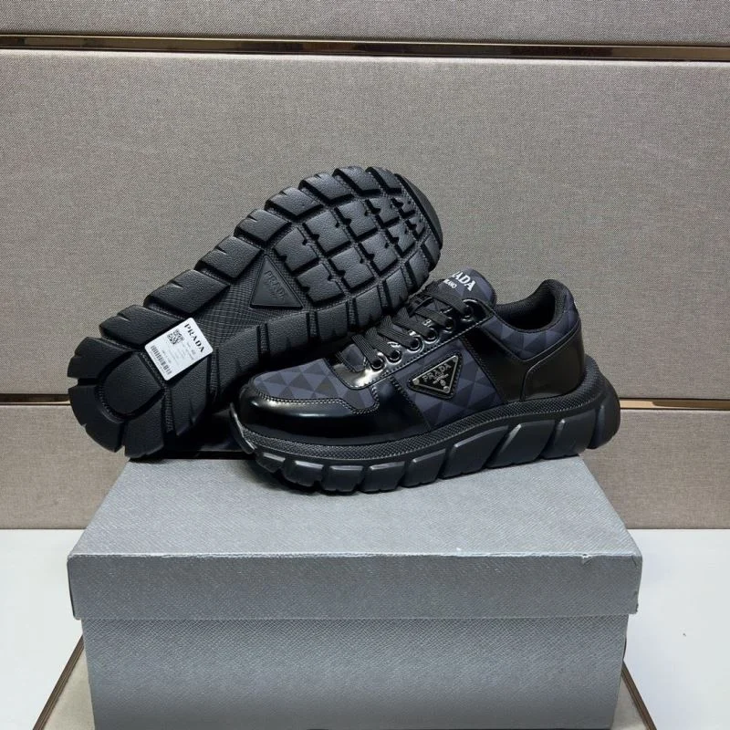 Mirror quality Prada Low Shoes