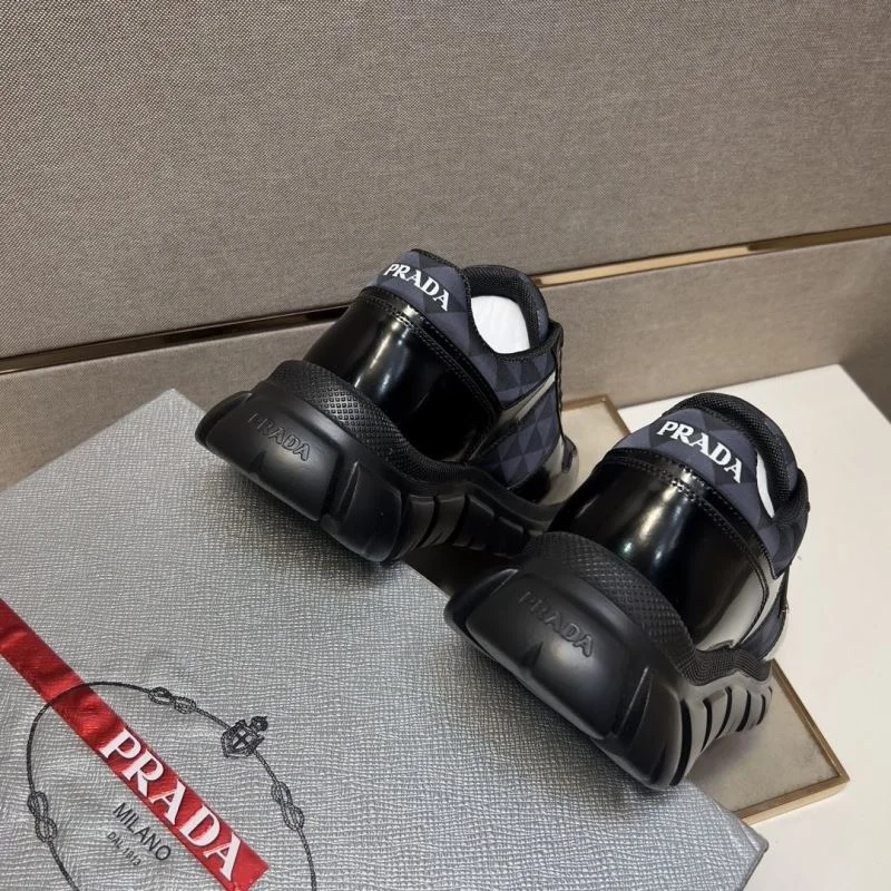Mirror quality Prada Low Shoes