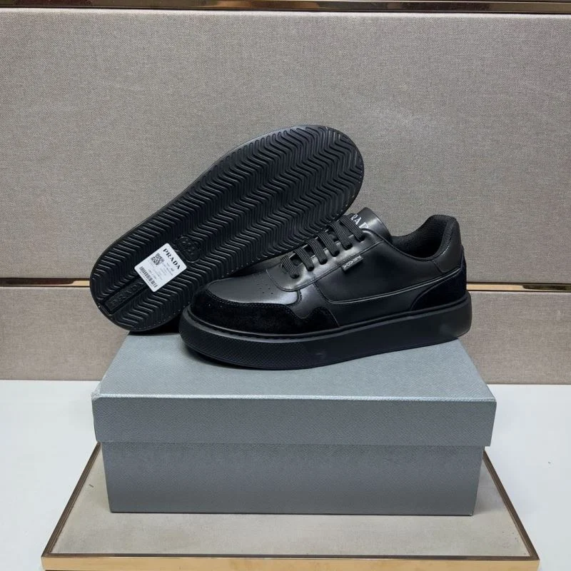 High fidelity Prada Low Shoes
