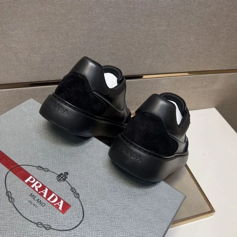 High fidelity Prada Low Shoes