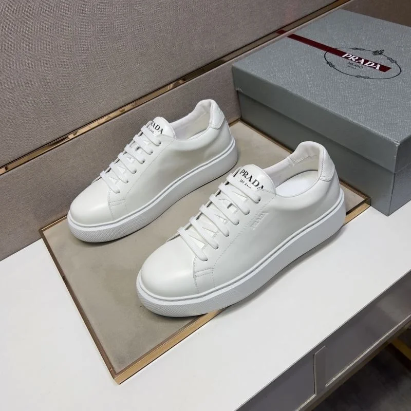Exact replica Prada Low Shoes