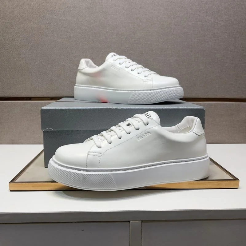 Exact replica Prada Low Shoes
