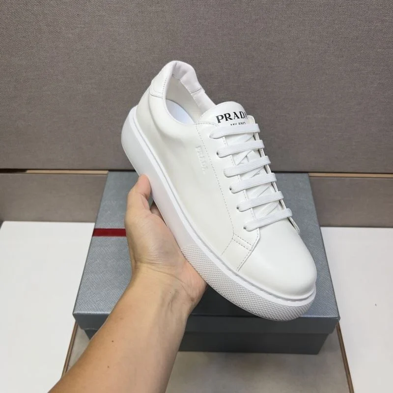 Exact replica Prada Low Shoes