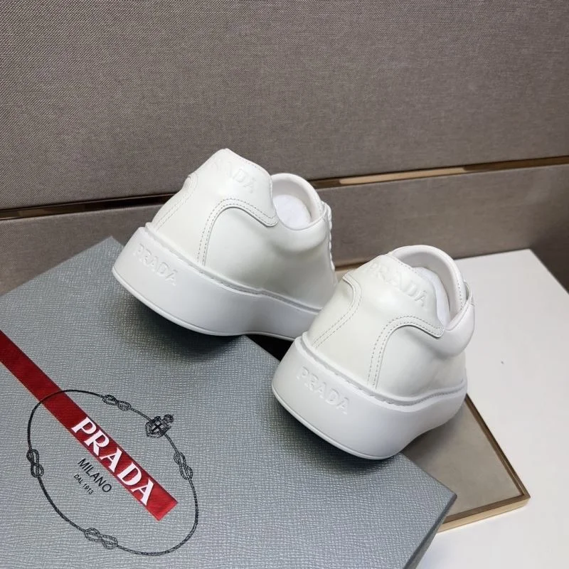 Exact replica Prada Low Shoes