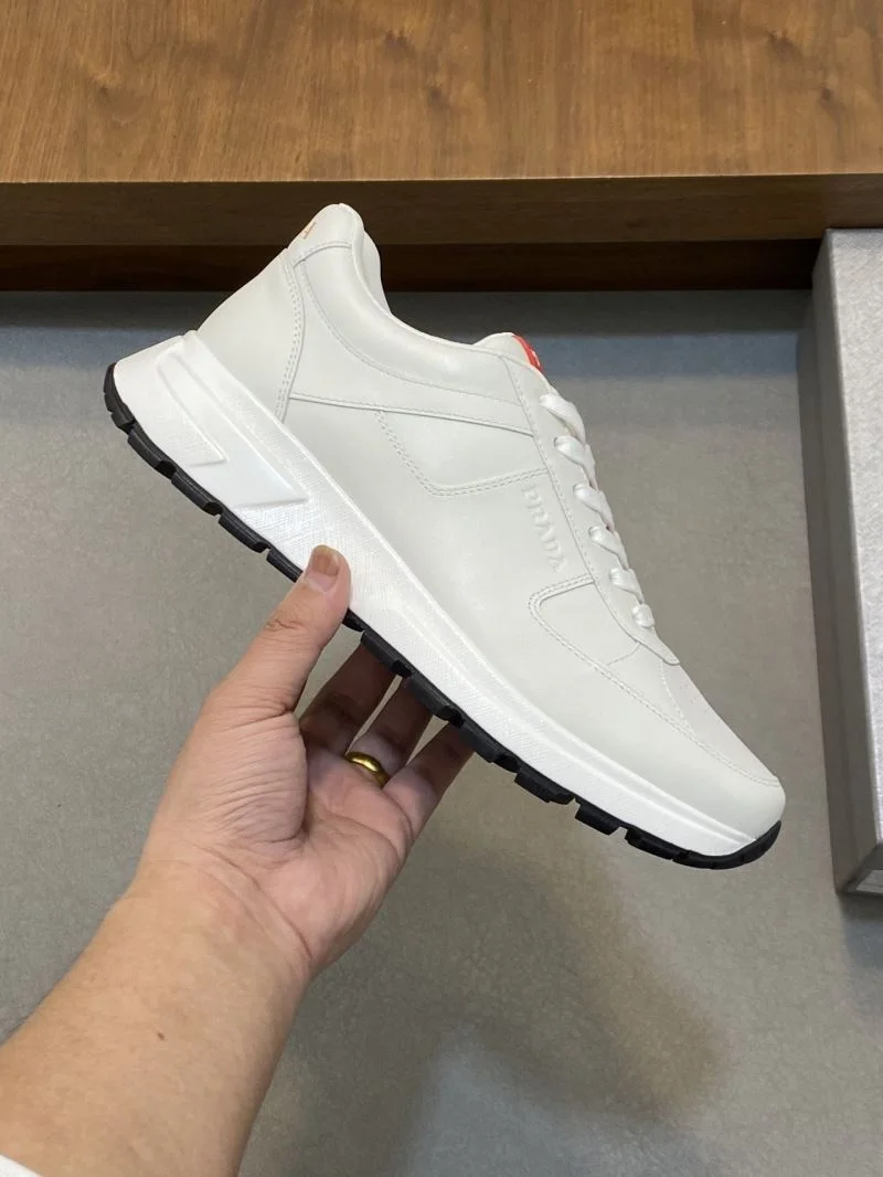 Top match Prada Low Shoes