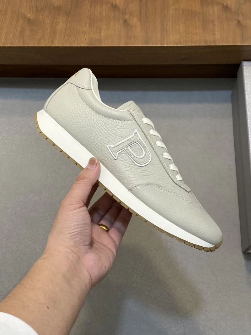 Bargain Prada Low Shoes