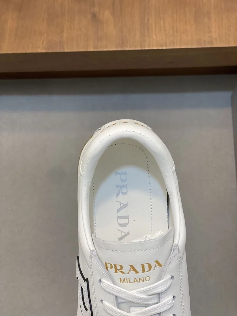 Cut-rate Prada Low Shoes