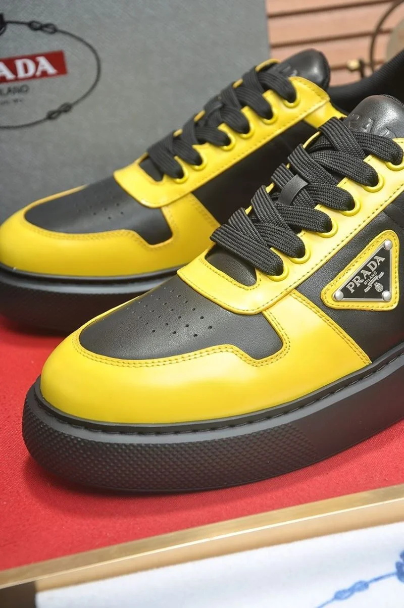 Exact replica Prada Low Shoes