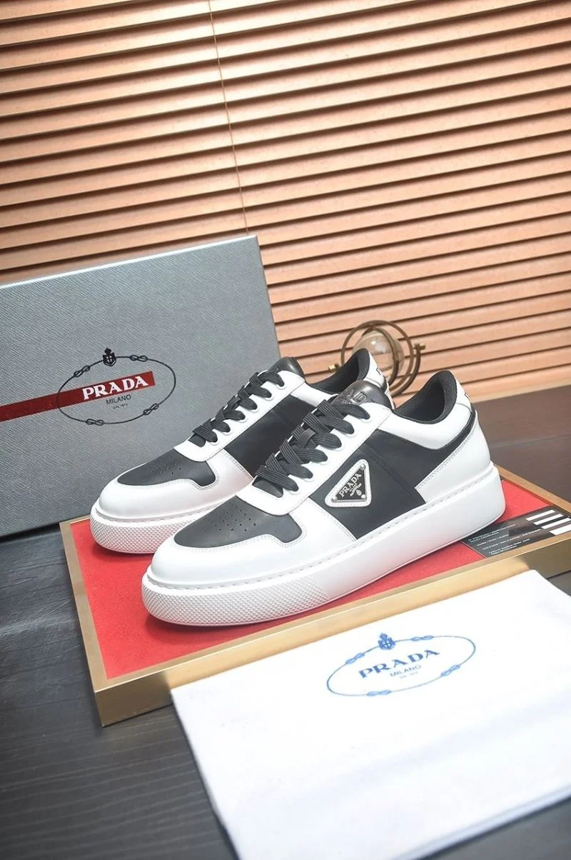 Top match Prada Low Shoes