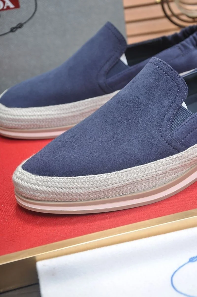 Cut-rate Prada Low Shoes