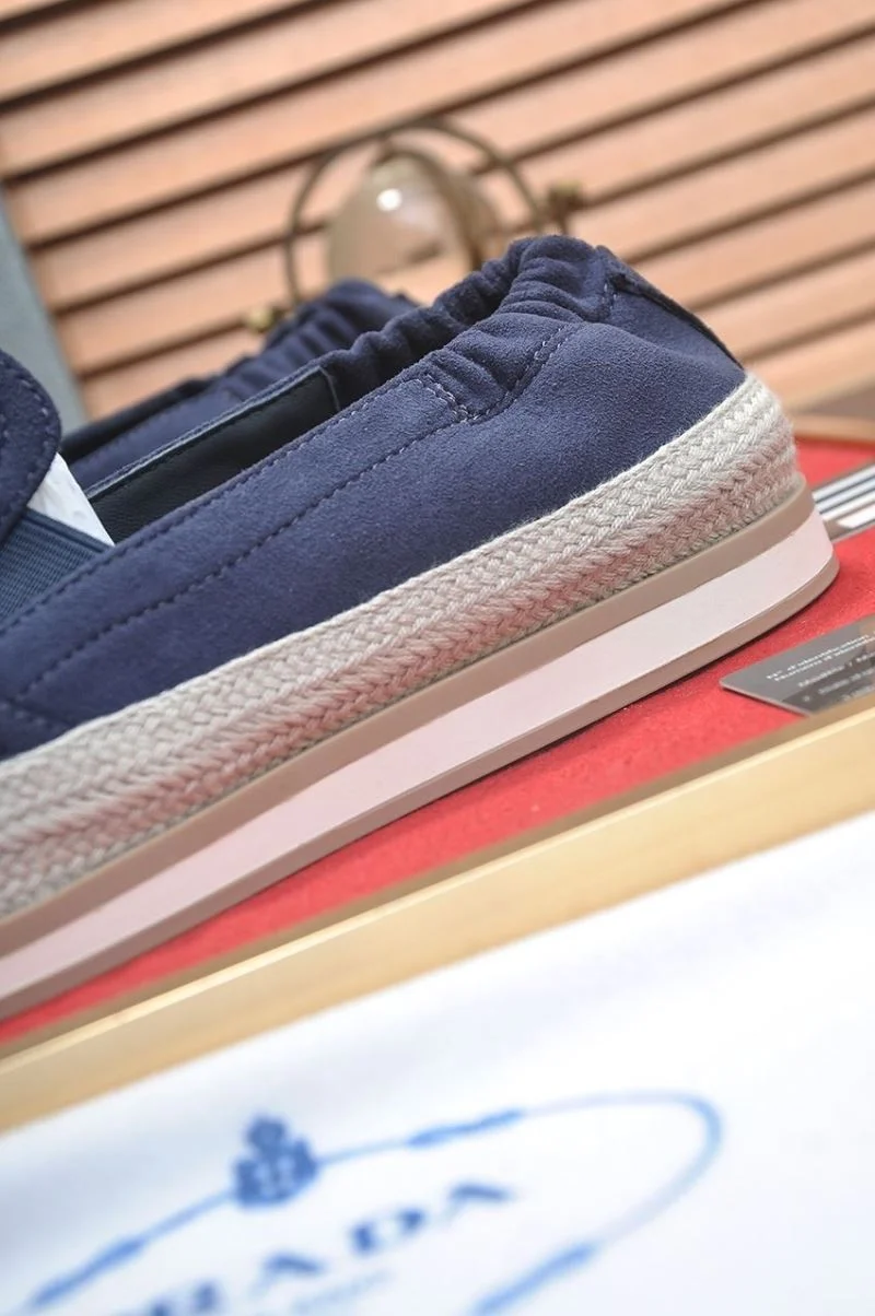 Cut-rate Prada Low Shoes