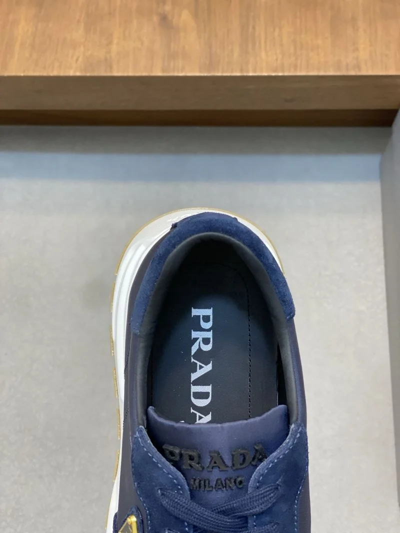 Cut-rate Prada Low Shoes