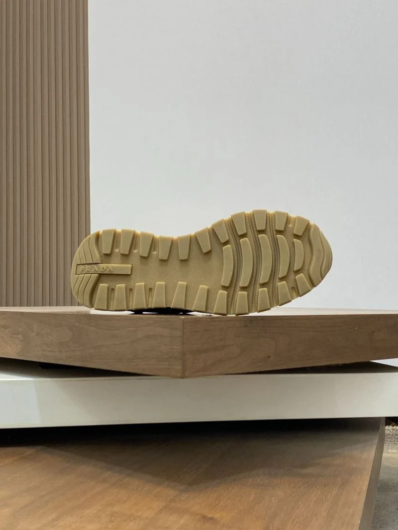 Cut-rate Prada Low Shoes