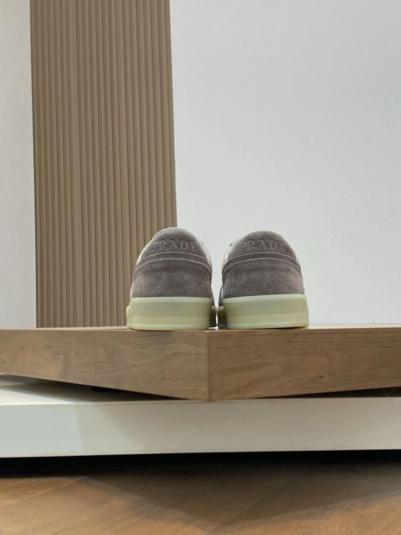 Brand-original Prada Low Shoes