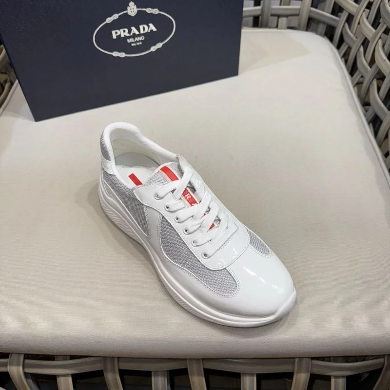Top match Prada Low Shoes