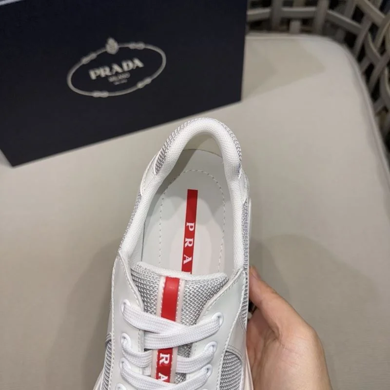 Top match Prada Low Shoes