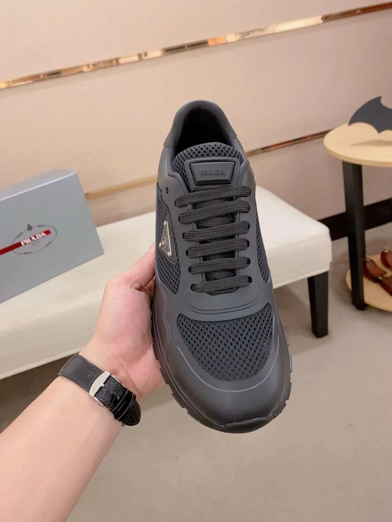 High accuracy Prada Low Shoes