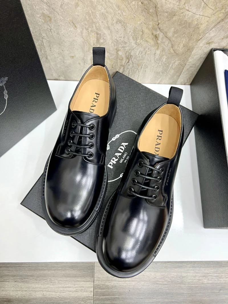 Exact replica Prada Low Shoes