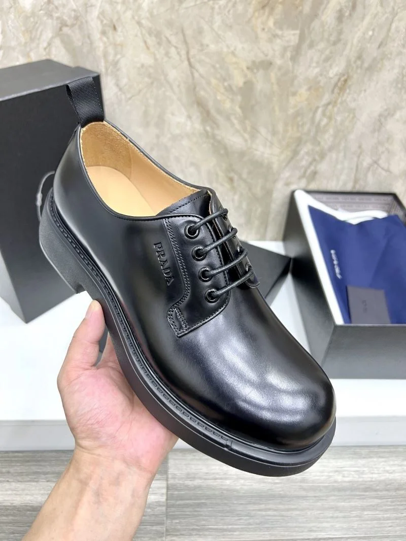 Exact replica Prada Low Shoes