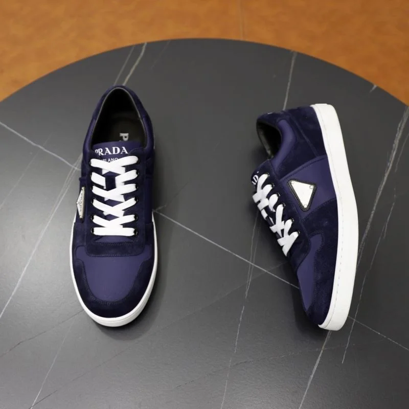 Top match Prada Low Shoes
