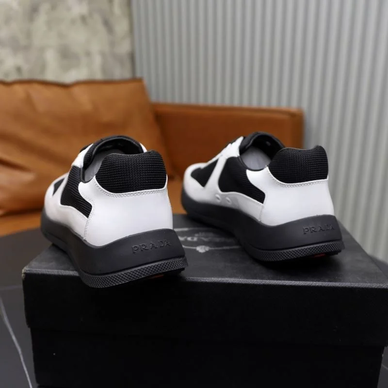 Top match Prada Low Shoes