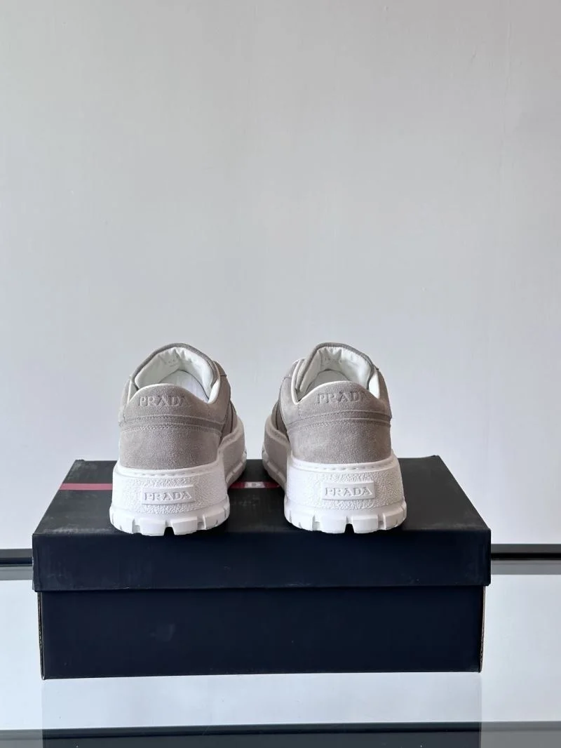 Bargain Prada Low Shoes