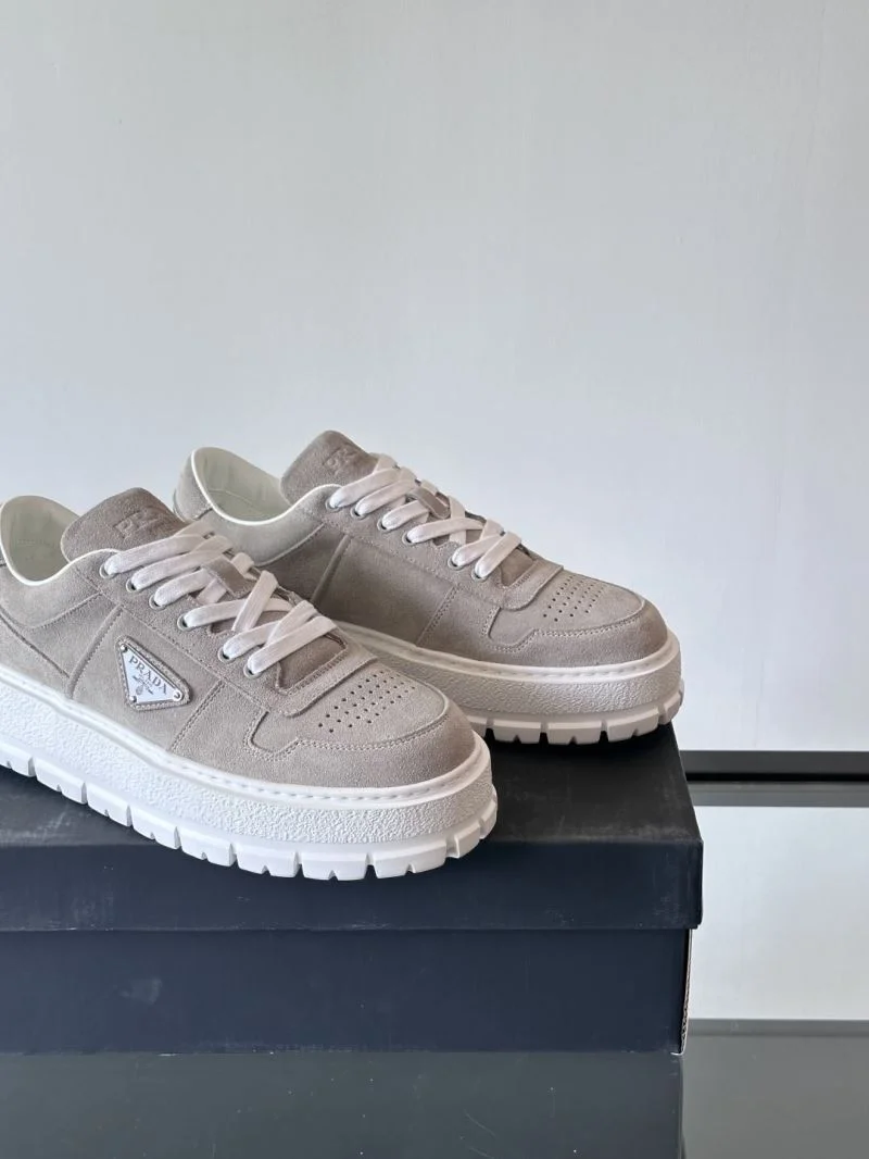 Bargain Prada Low Shoes